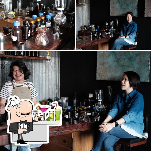 โรงคั่วกาแฟ COFFOLIC X COFFEE X ROASTERY, Nakhon Pathom - Menú del restaurante, precios y reseñas