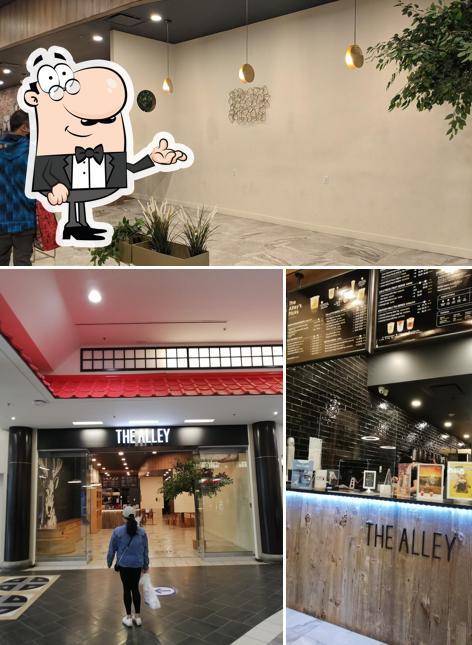 The Alley West Edmonton Mall in Edmonton - Restaurant reviews