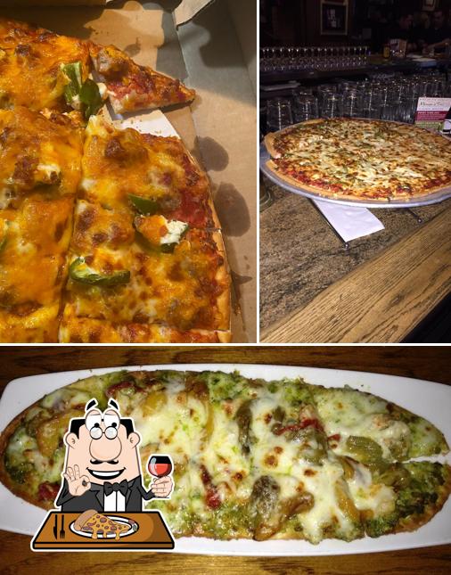 Moretti's Ristorante & Pizzeria, 6727 N Olmsted Ave in Chicago ...