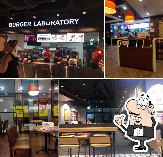 LOTTERIA restaurant, Seoul, 충민로 66 - Restaurant reviews