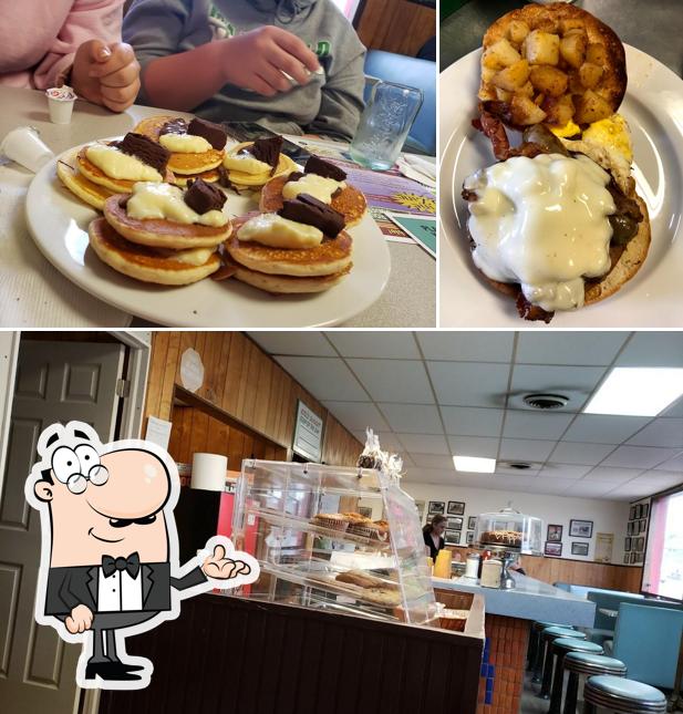 Essl's Dugout in Pleasantville - Restaurant menu and reviews
