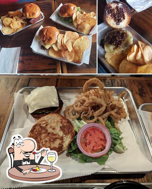 1631 BurgersBourbon&Brew, Poquoson - Restaurant menu, prices and reviews