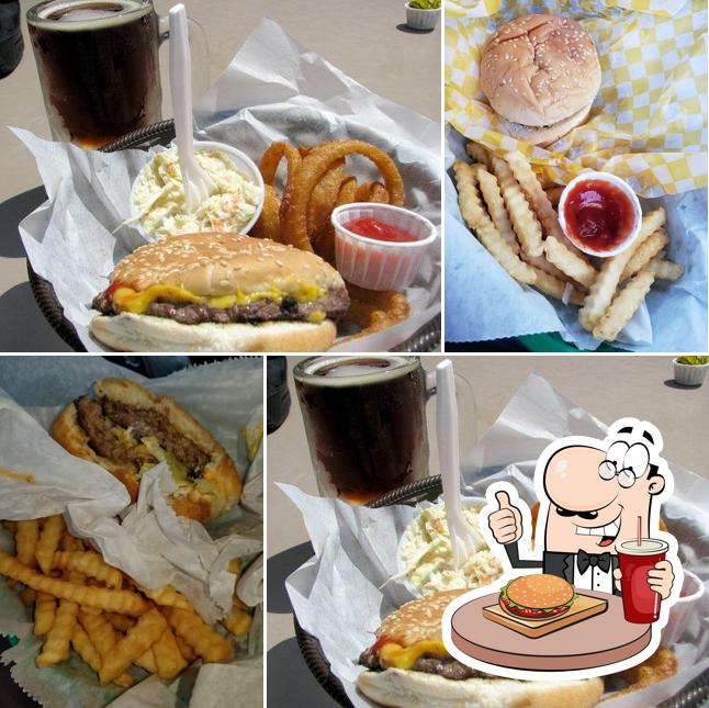 A & Dubs, 3131 W 3rd St in Duluth - Restaurant reviews
