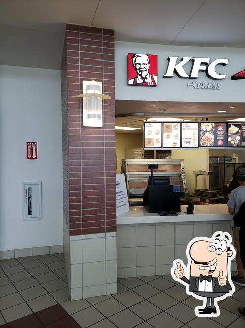 KFC Express, Unnamed Road in Broadview Heights - Restaurant reviews