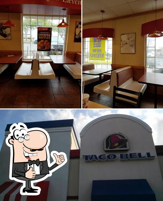 KFC, 4921 Long Beach Rd SE in Southport - Restaurant menu and reviews
