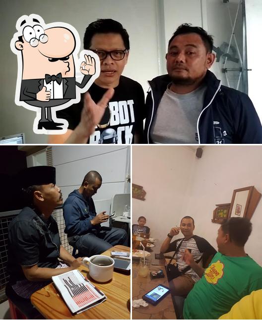 Cafe Wanda Urban, Bandung - Restaurant reviews