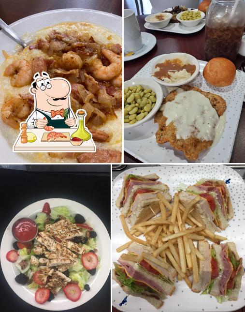 Best restaurants in Oxbridge Square Shopping Center Mall - Restaurant Guru