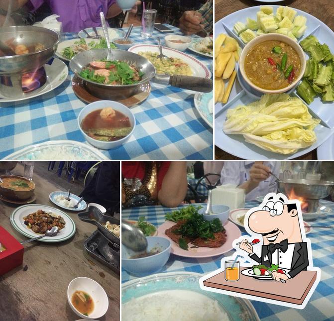 Ресторан ร้านอาหารมะม่วงคู่, Бан Рай, Si Suriyawong Road