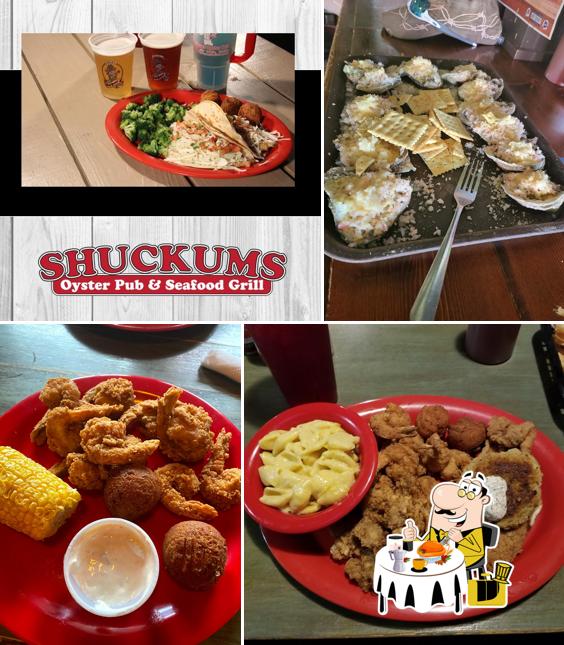 Shuckums Oyster Pub & Seafood Grill, Panama City Beach - Restaurant ...