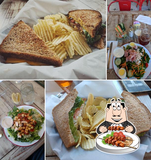 Farm Luck Soda Fountain & Dry Goods in Waxahachie - Restaurant reviews