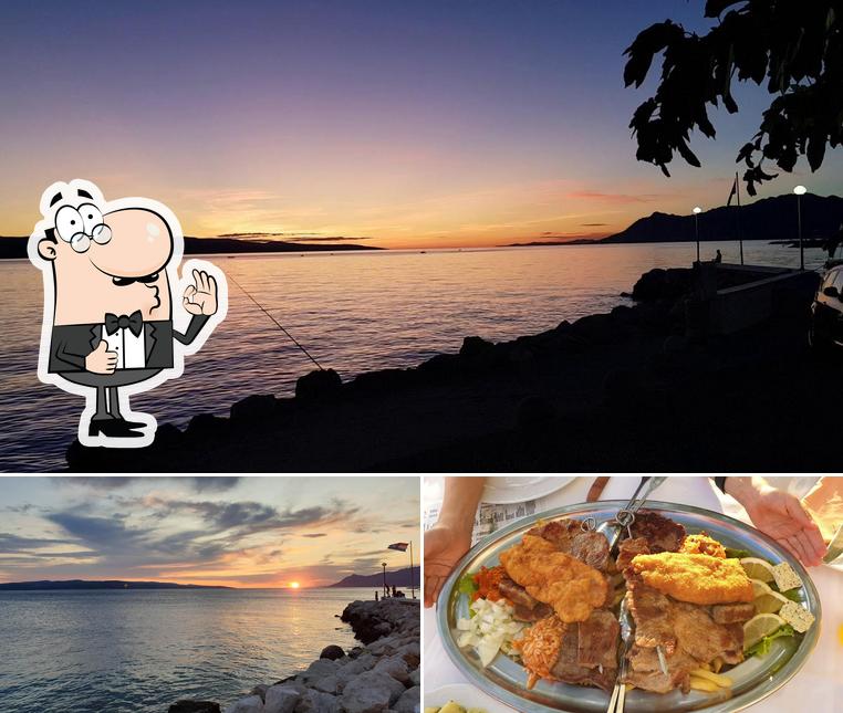 Restaurant IKO, Promajna - Restaurant reviews