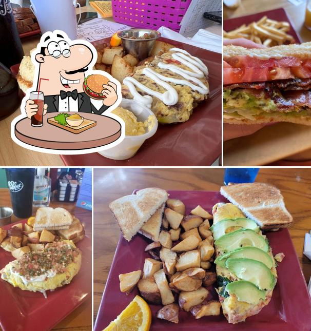 Toasted Mango Cafe, 6621 Midnight Pass Rd in Sarasota - Restaurant reviews