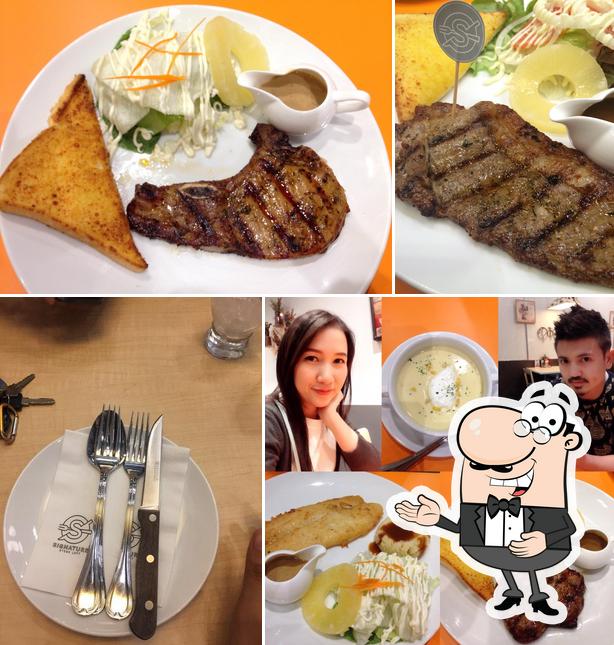 Signature Steak Loft steakhouse, Ban Tok