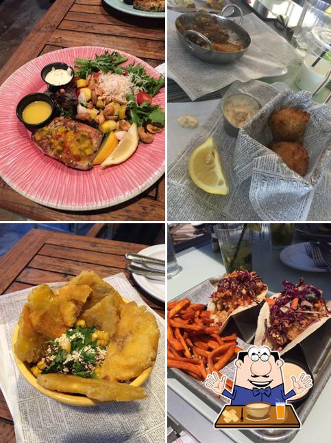 Pelican Landing, Fort Lauderdale - Restaurant menu, prices and reviews