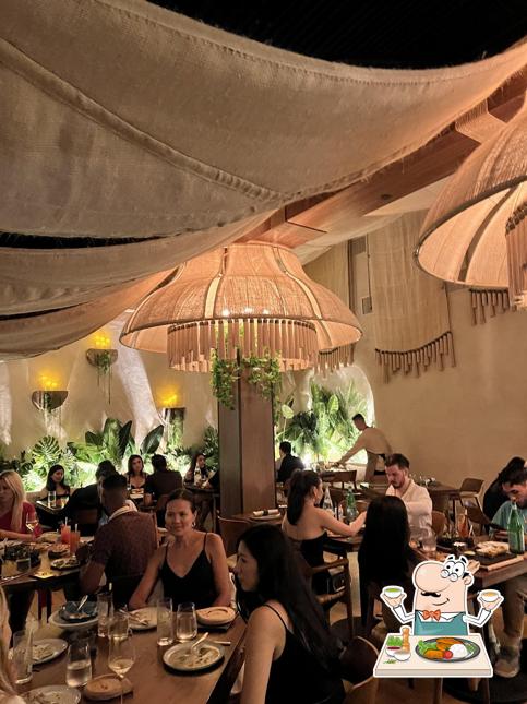 tán in West New York - Restaurant menu and reviews
