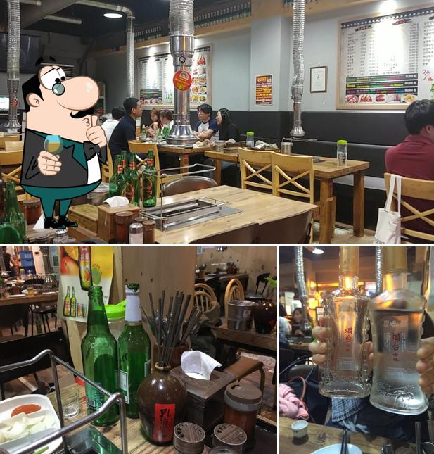Qingdao yangkkochi Yeongdeungpo restaurant, Seoul, 23-24 ...