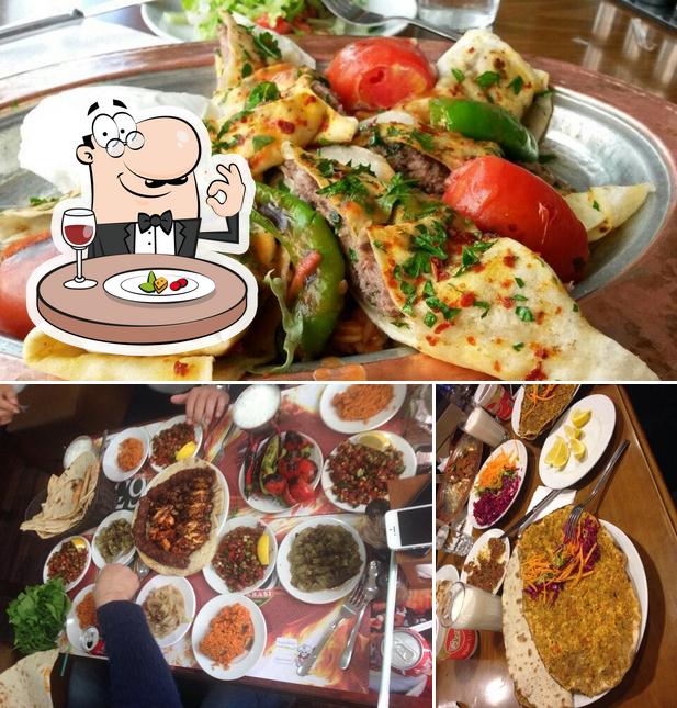 Urfa Kebap Salonu, Zekeriyaköy Köyü, Sarıyer Merkez Mahalle