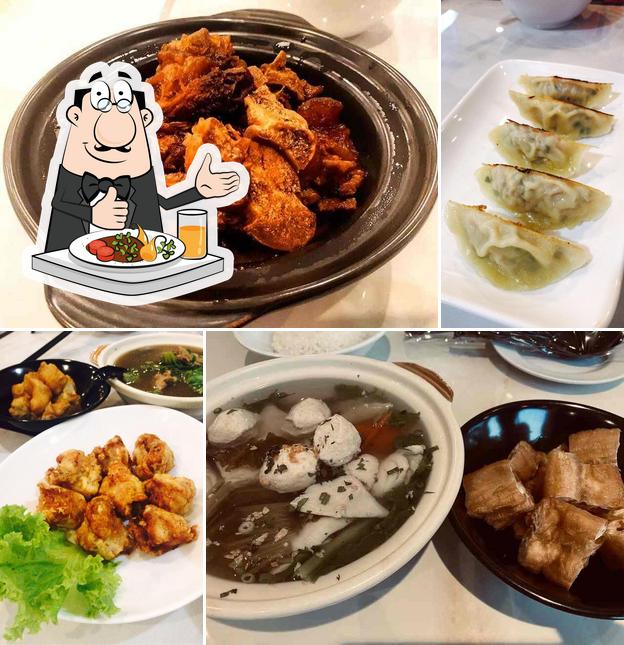Ta - Chia PIK restaurant, North Jakarta, Rukan Gold Coast - Restaurant ...