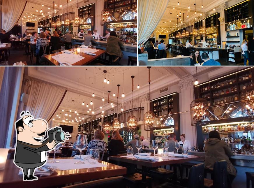 Brasserie 701, Montréal - Restaurant menu, prices and reviews