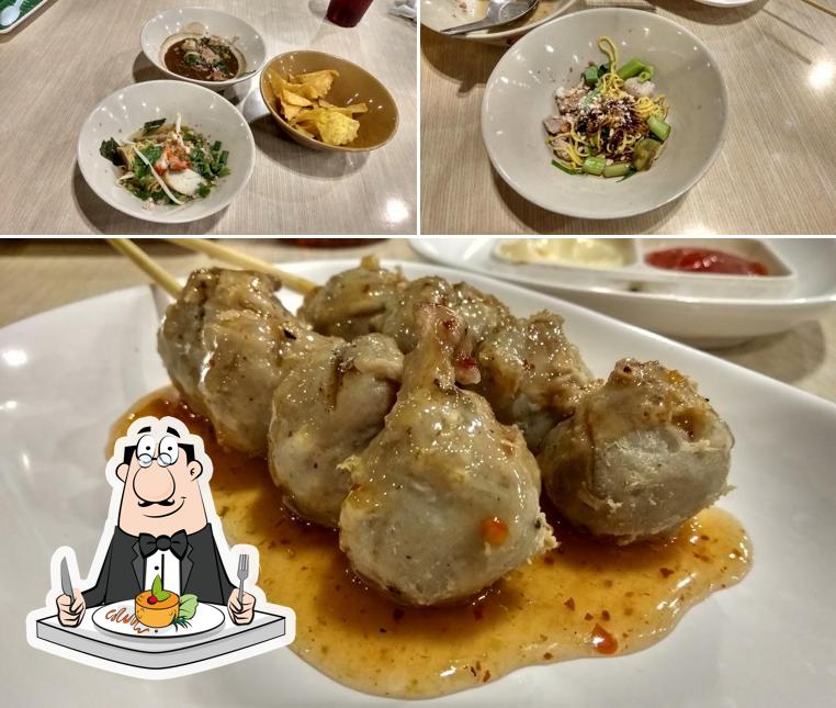 Kin-Tiew-Kan กิน เตี๋ยว กัน The Mall Ngamwongwan, Bangkok - Menú del ...