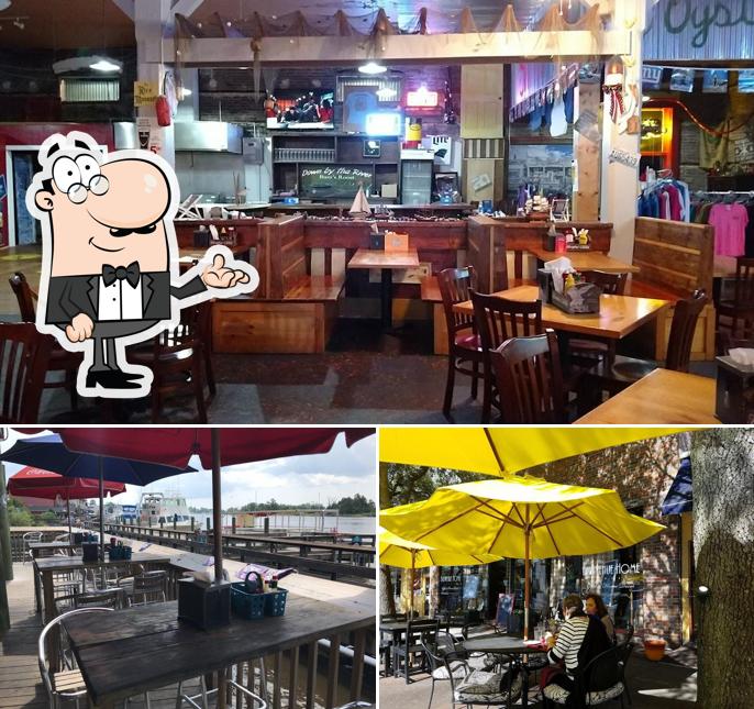 Buzz's Roost, Georgetown - Restaurant menu, prices and reviews