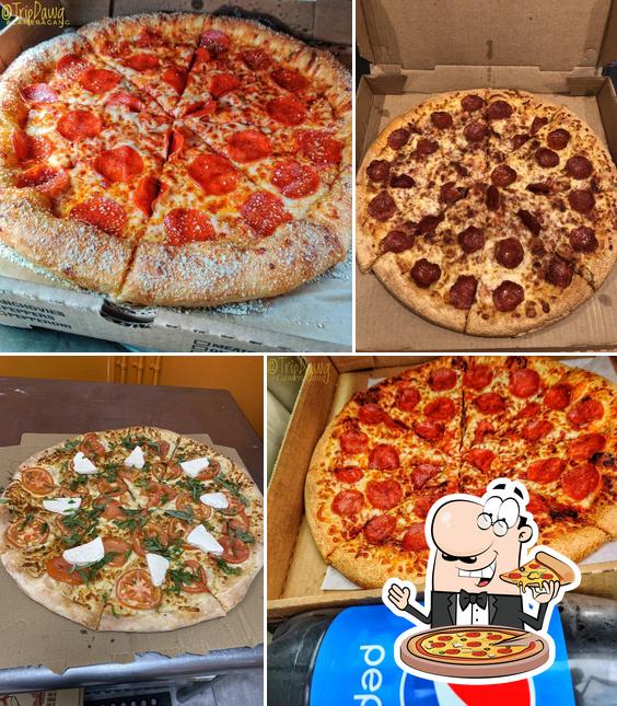 Pizza Pal, 5010 Cass St suite j in San Diego - Restaurant menu and reviews