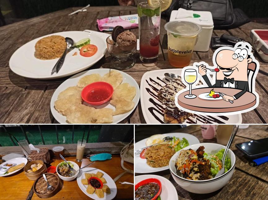 Burjo Level Up cafe, Semarang - Restaurant menu and reviews