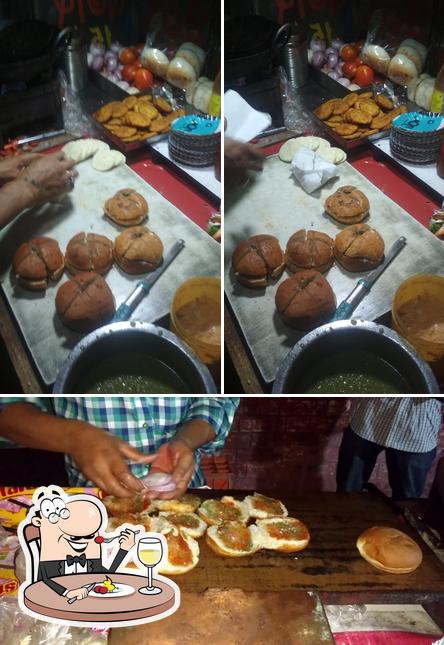 Gupta burger stall, Delhi - Restaurant menu, prices and reviews