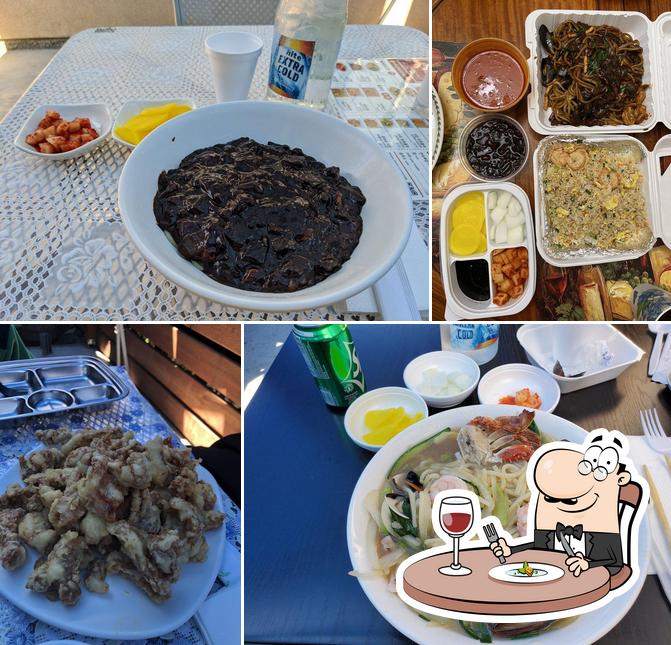 Jjin Jjajang in Buena Park - Restaurant menu and reviews