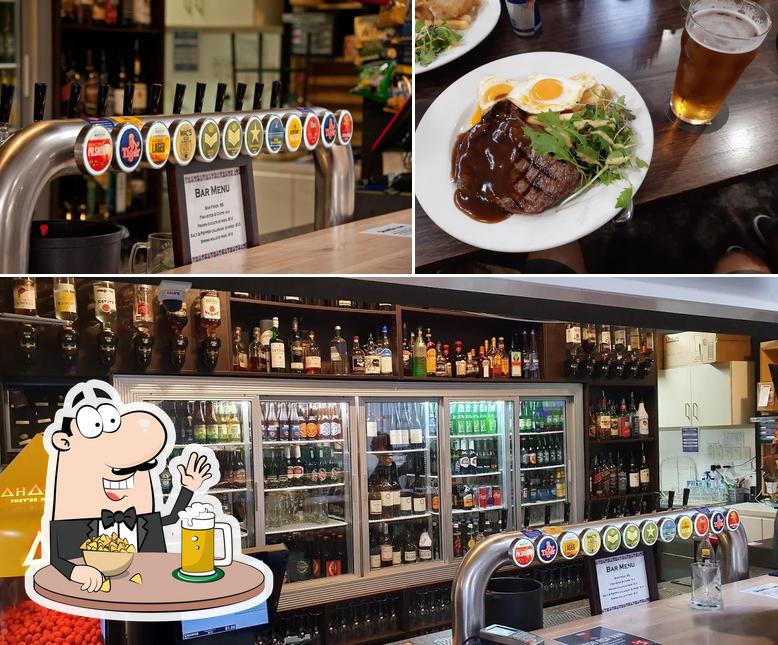 Waiheke RSA in Auckland - Restaurant reviews