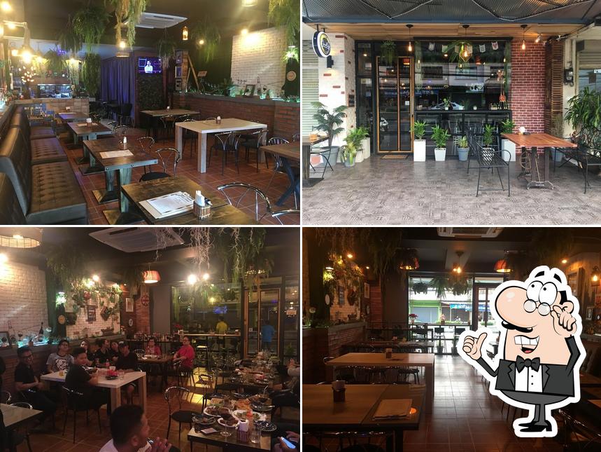 เดอะ บาร์เลย์ เรโทร คาเฟ่ & สเต็ก เลาน์จ The Barley Retro Cafe & Steak ...
