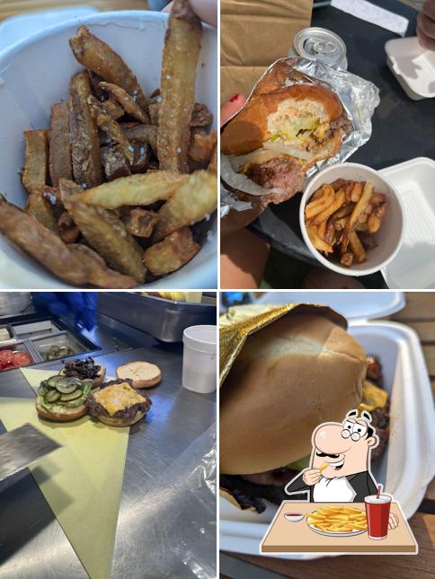 Copperline Smashburger!, Helena - Restaurant menu, prices and reviews