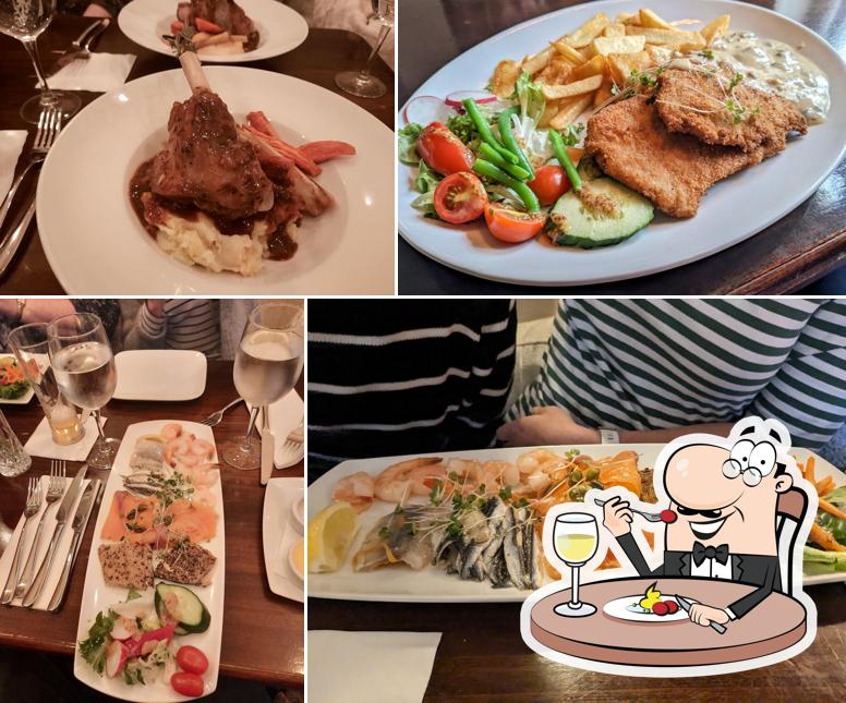 Golden Fox in Sturminster Marshall - Restaurant menu and reviews