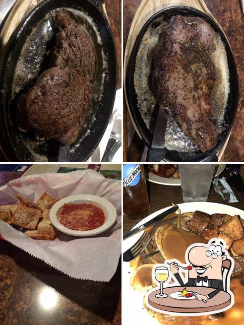 The Pine Room in Saint Charles - Restaurant menu and reviews