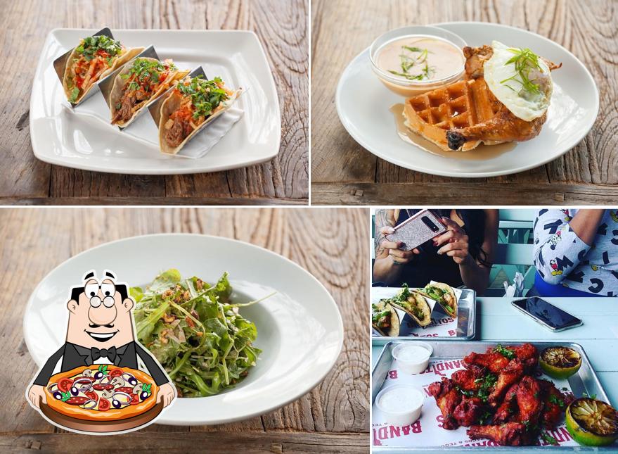 Overlook Bar and Kitchen, Los Angeles - Restaurant menu, prices and reviews