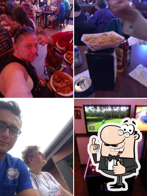 Rip's Tavern in Ladd - Restaurant menu and reviews