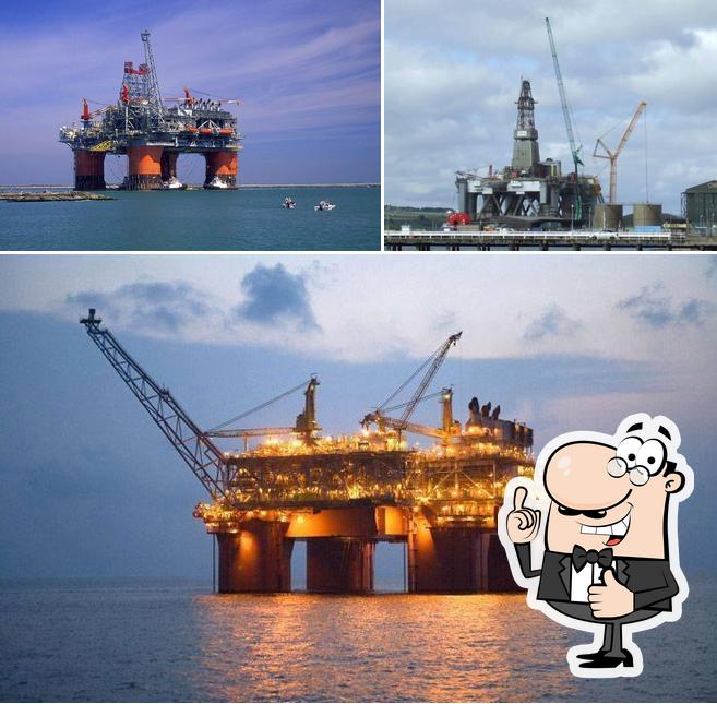 135MichaelDonalds Oil Rigs & GAS Company Accountants.org, Beverly Hills ...