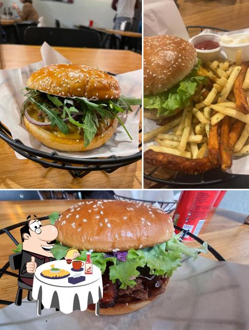 Panda Smash Burgers & Co. Gundeli Basel, Basel - Speisekarte, Preise ...