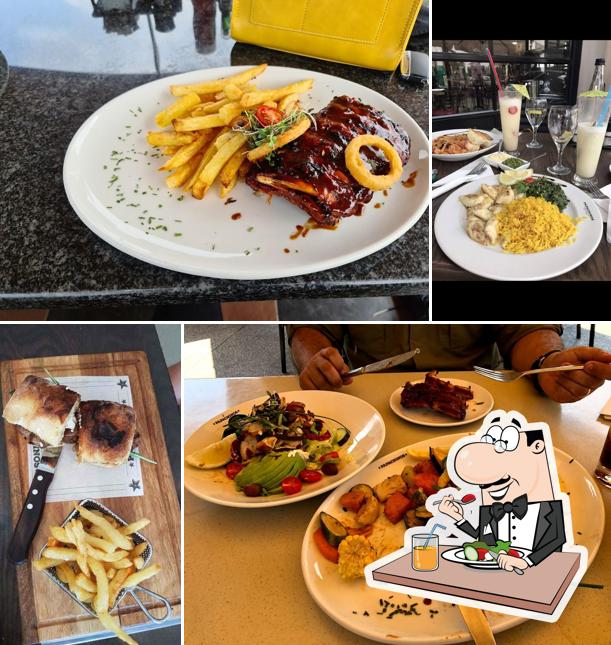 Papachinos Broadacres restaurant, Randburg, Broadacres SuperSpar ...