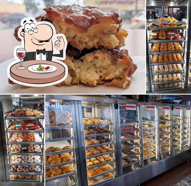 Tony's Donut House in Huntington Park - Restaurant menu and reviews