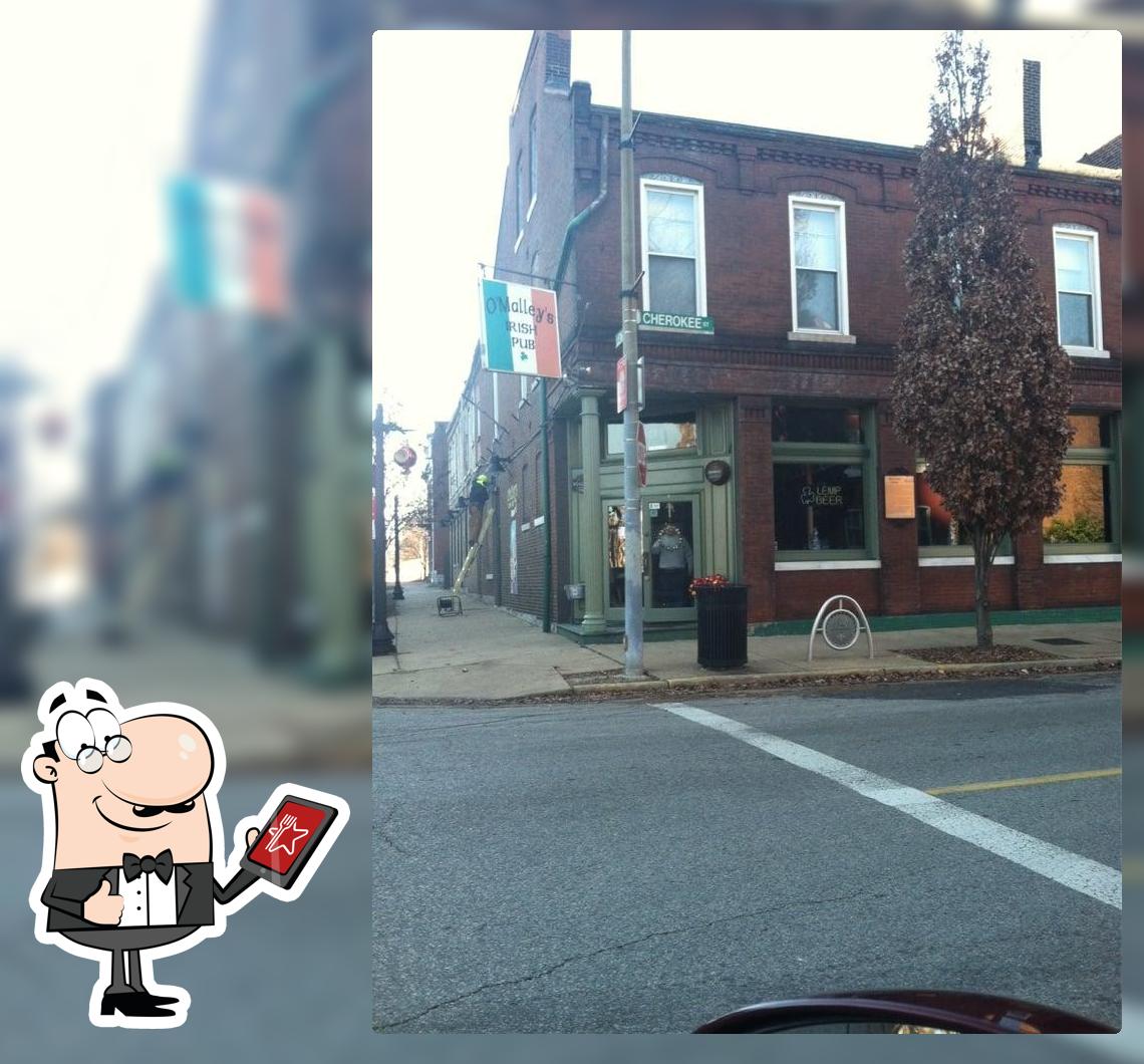 The Corner Saloon, St. Louis - Restaurant menu, prices and reviews