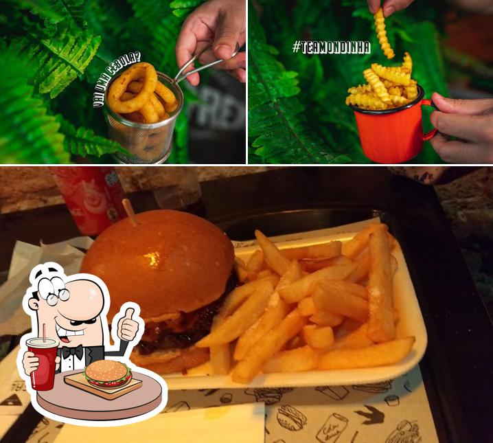 TIO REX BURGER restaurant, São Paulo, Av. Nossa Sra. de Sabará ...