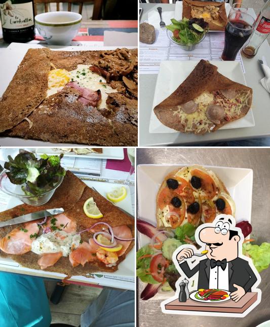 Crêperie Le Chalut restaurant, Erquy, 42 Rue du Port - Critiques de ...