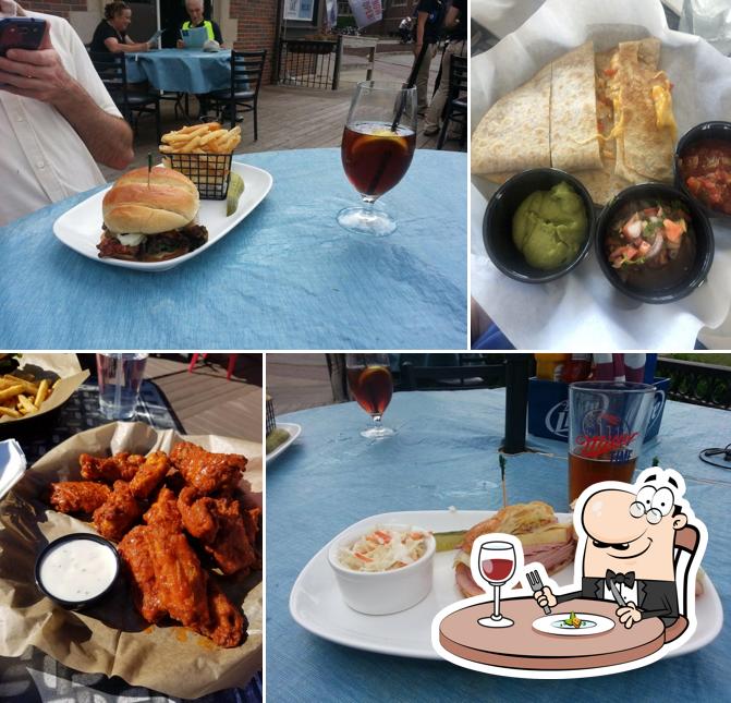 The Clocktower Cafe in Chicago - Restaurant reviews