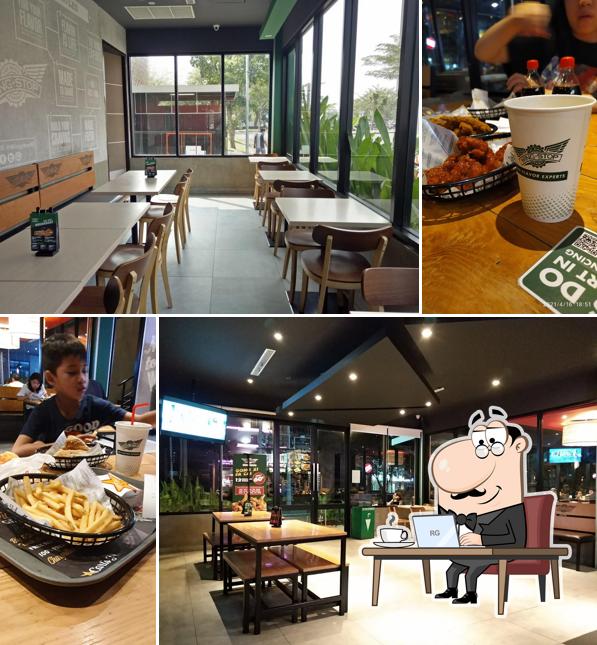 Wingstop restaurant, Surabaya, Lidah Wetan - Restaurant reviews