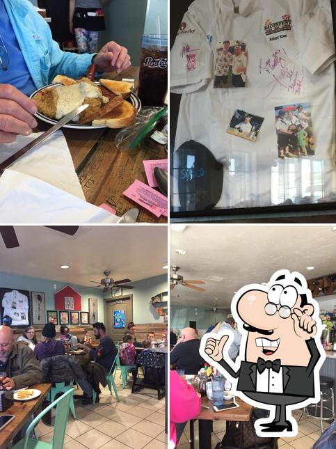 Byron Inn Cafe, Byron - Restaurant menu, prices and reviews