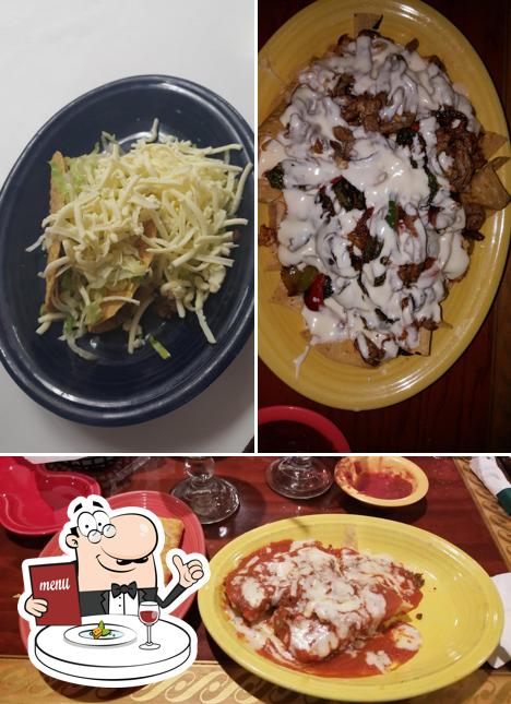 Los Compas Mexican Restaurant, Far View Shopping Center, 18009 US-24 in ...