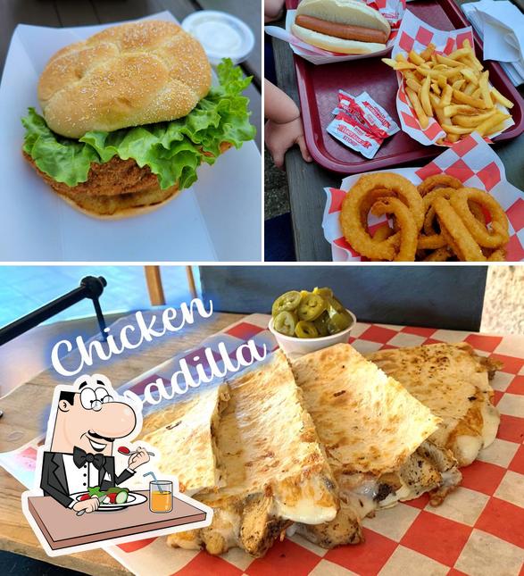 Stephen Forbes Restaurant & Kayak Rental in Estados Unidos - Restaurant ...