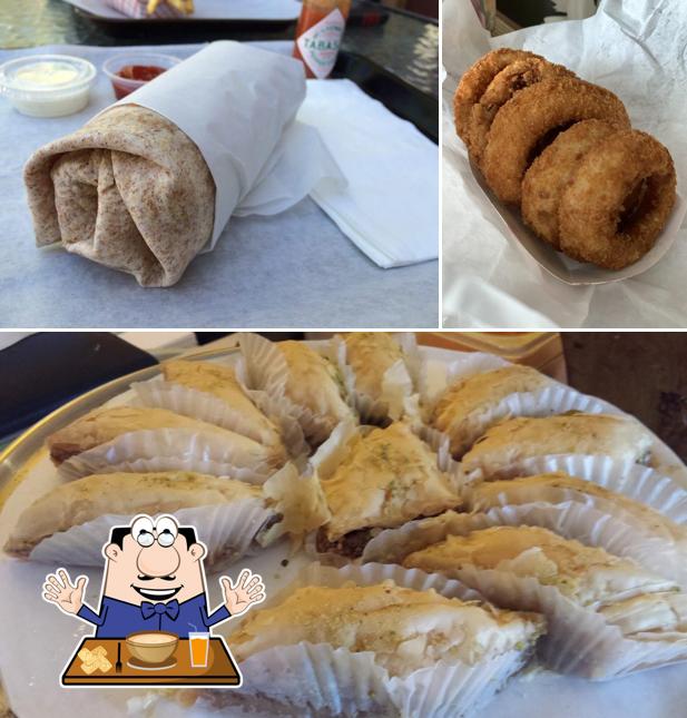 Bongo Burger, 2154 Center St in Berkeley - Restaurant menu and reviews