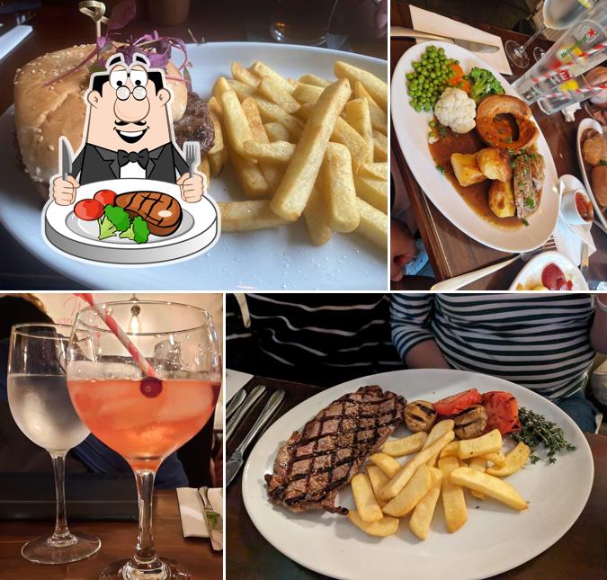 Golden Fox, Sturminster Marshall - Restaurant menu, prices and reviews